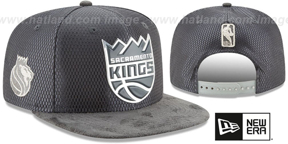 Sacramento Kings 2017 NBA ONCOURT SNAPBACK Charcoal Hat