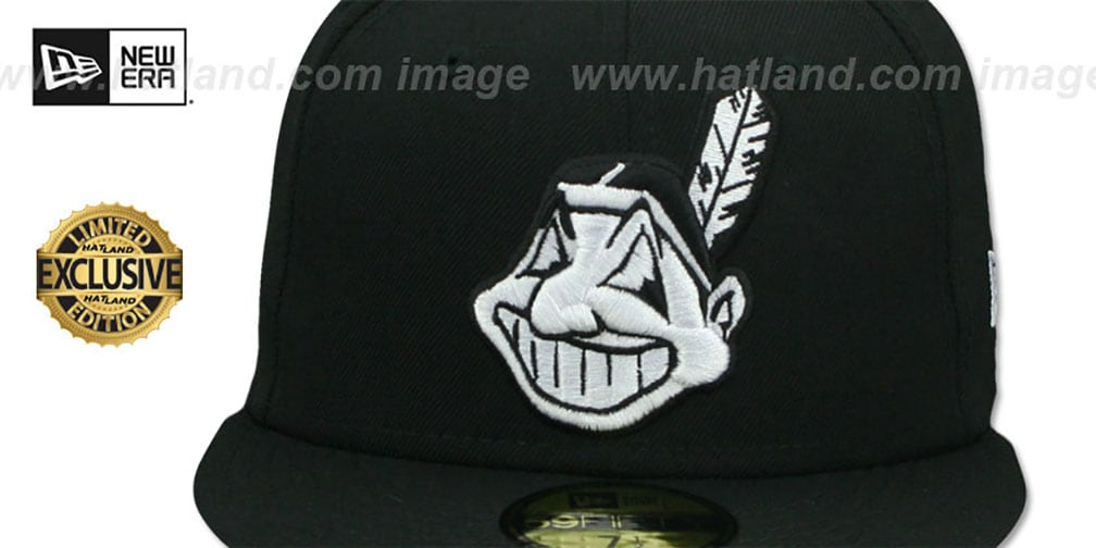 Cleveland Indians CHIEF-WAHOO Black-White Fitted Hat