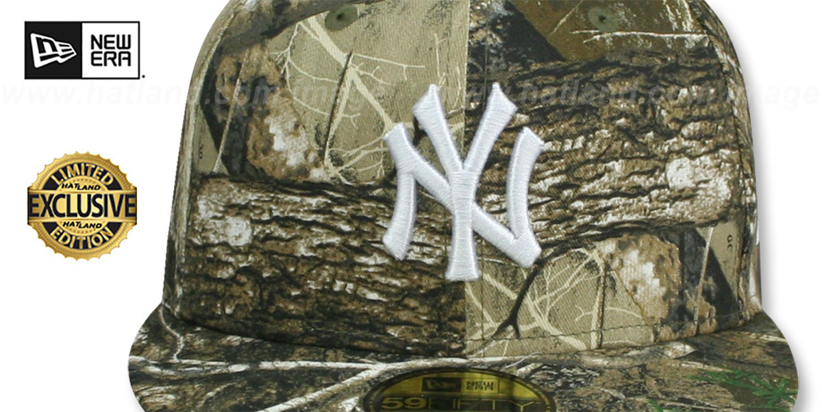 New York Yankees MLB TEAM-BASIC Realtree Camo Fitted Hat