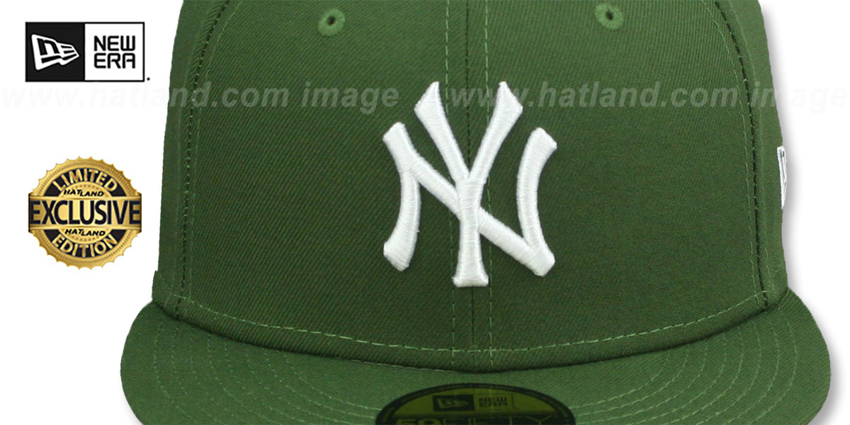 New York Yankees TEAM-BASIC Rifle Green-White Fitted Hat