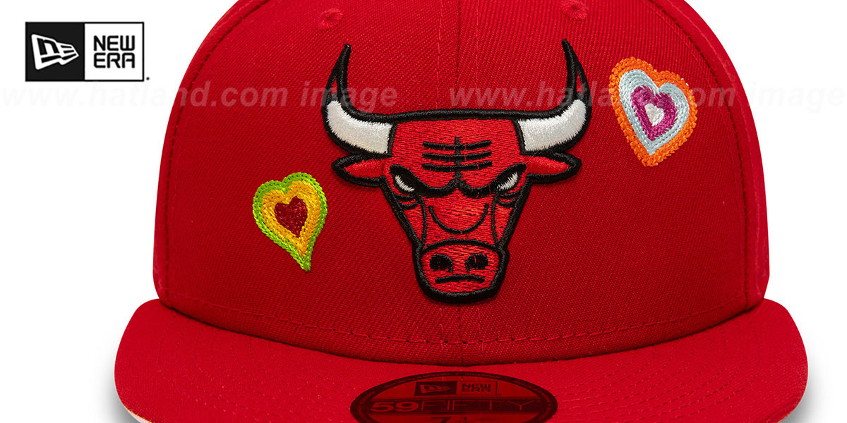 Chicago Bulls CHAIN STITCH HEARTS Red Fitted Hat by New Era