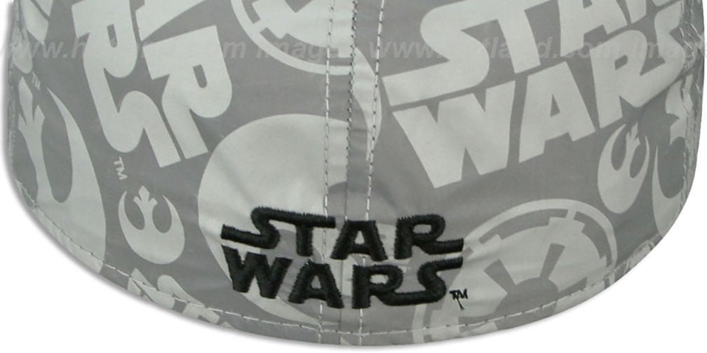 Star Wars COMIC REFLECT Fitted Hat by New Era