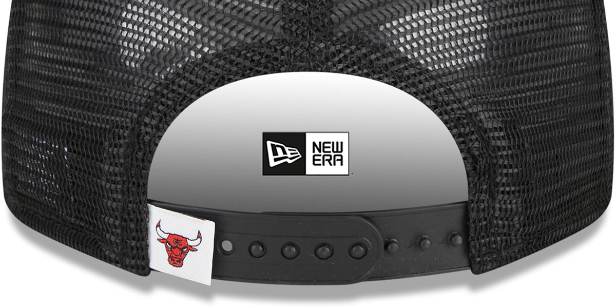 Chicago Bulls ARMY CAMO TRUCKER Woodland-Black Hat