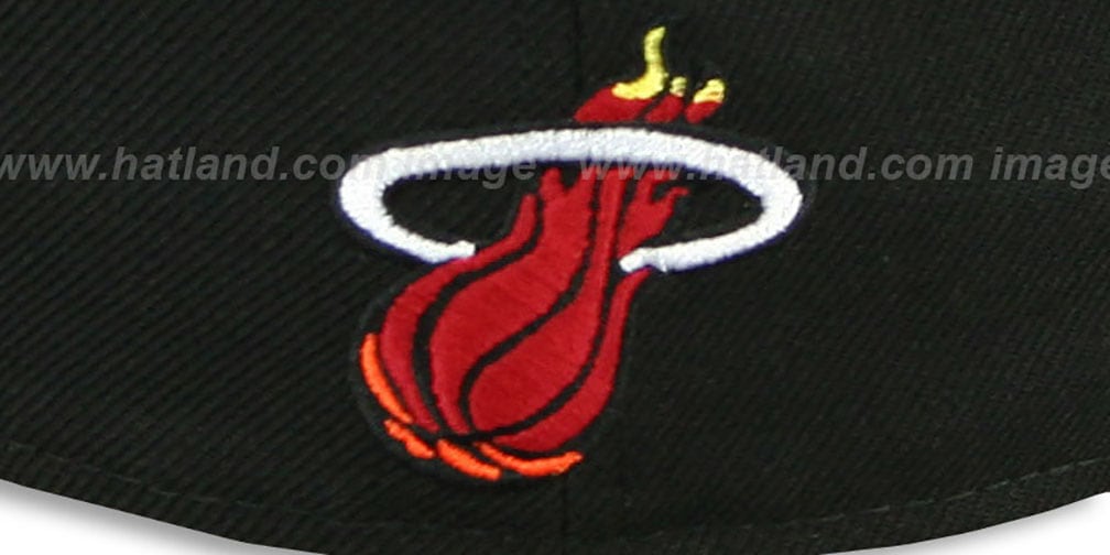 Miami Heat SCRIPT-PUNCH Black-Red Fitted Hat by New Era