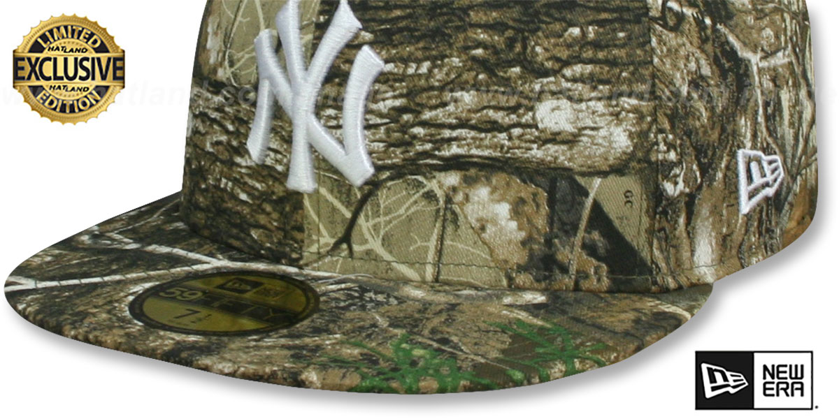 New York Yankees MLB TEAM-BASIC Realtree Camo Fitted Hat