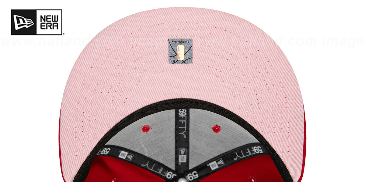 Chicago Bulls CHAIN STITCH HEARTS Red Fitted Hat by New Era
