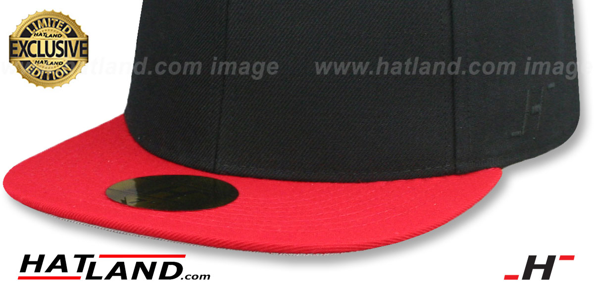 Hatland HYBRID E5-BLANK Black-Red Fitted Hat