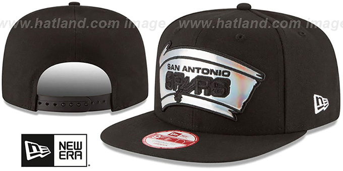 Spurs FOIL LOGO SNAPBACK Black Hat by New Era