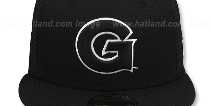Georgetown TEAM-BASIC TRUCKER Black-White Fitted Hat