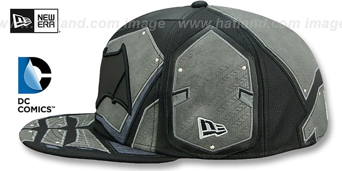 DC Batman CHARACTER JUSTICE LEAGUE Fitted Hat by New Era