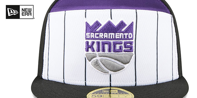 Sacramento Kings 2025-26 NBA SPLIT PANEL TIP OFF Fitted Hat
