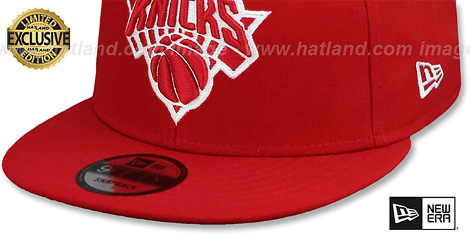 New York Knicks TEAM-BASIC SNAPBACK Red-White Hat by New Era